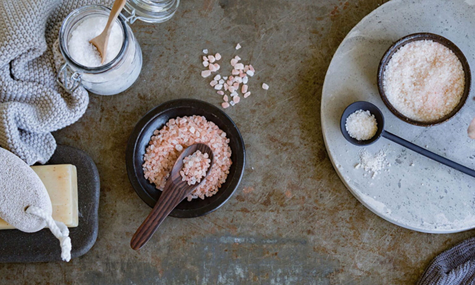 A Guide To Bath Salts - Unique Mineral